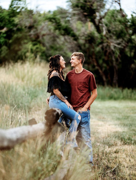 Sadie Marie Cage and Marcus Cameron Honaker's Wedding Website