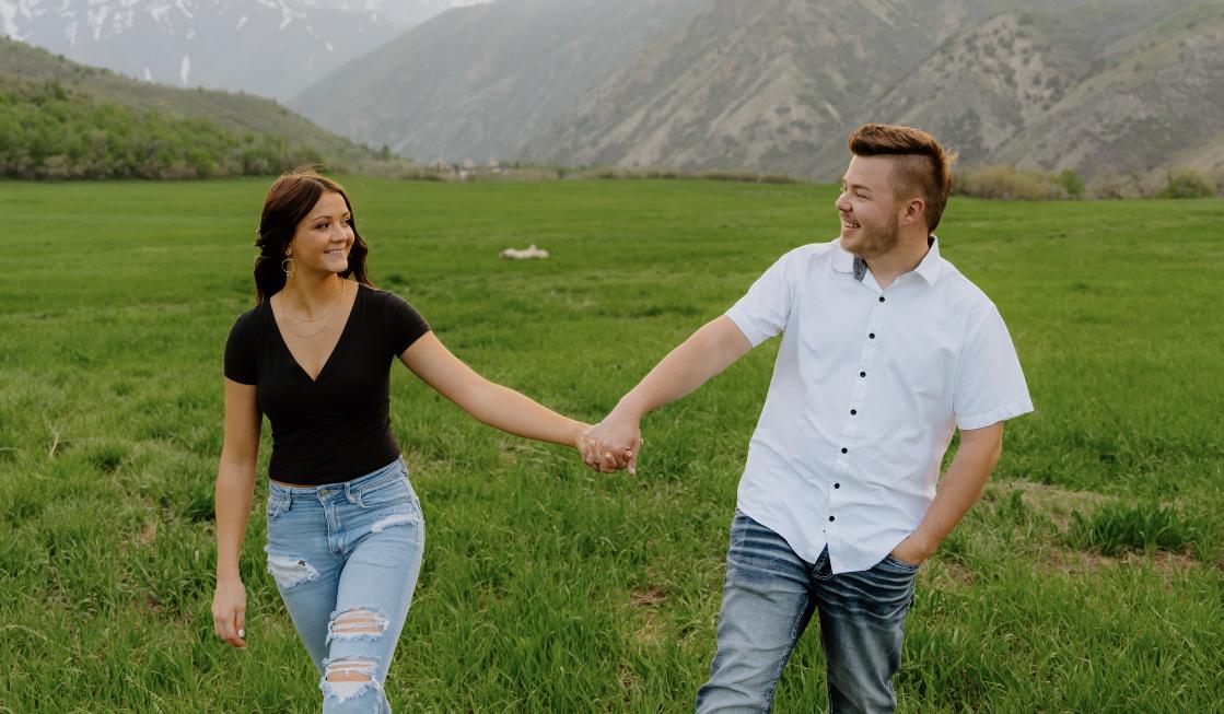 Hadlee Harris and Joshua Godfrey's Wedding Website