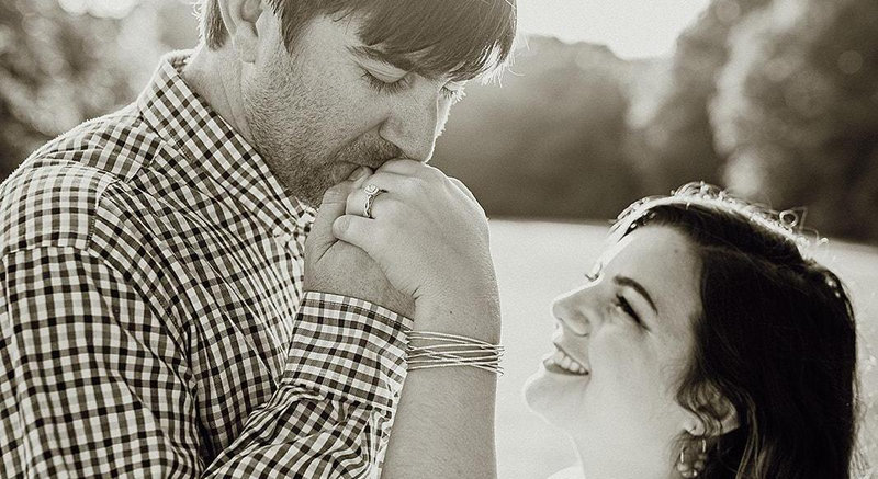 Alisha Bravata and Todd Gonda's Wedding Website