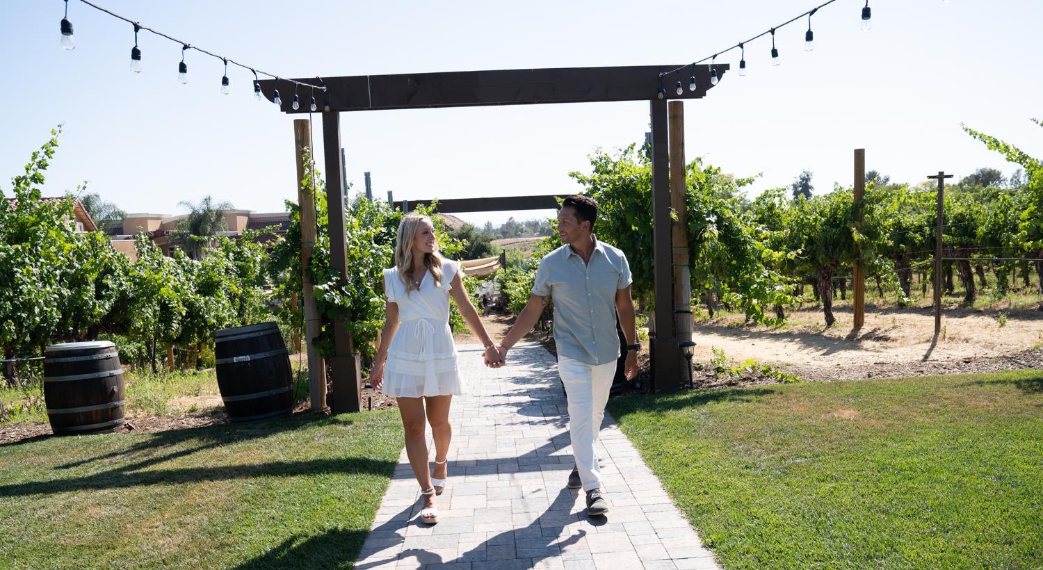 Jules Tomei and Dustin Lara's Wedding Website