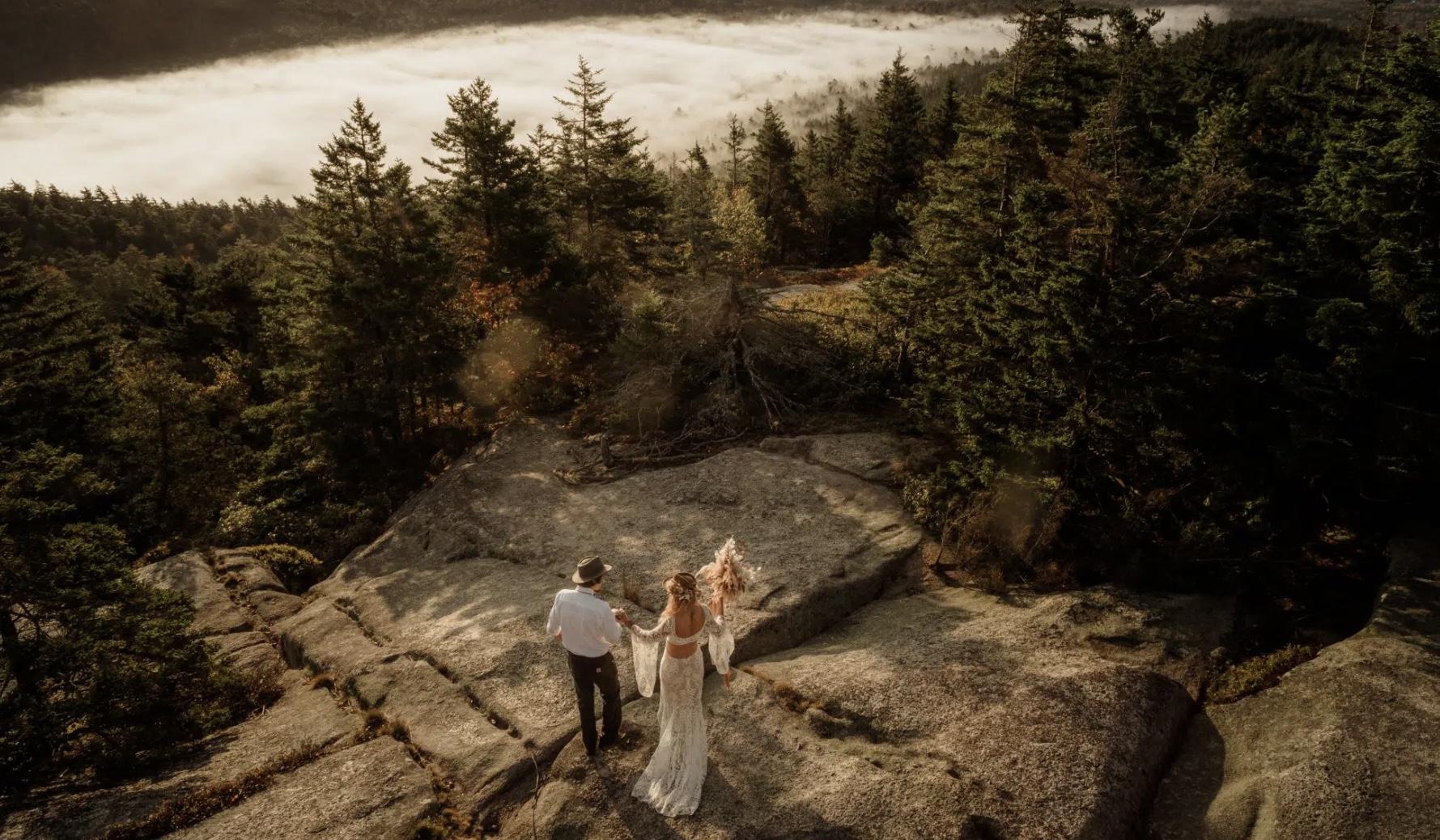 Searra Sawka and Mathew Handley's Wedding Website