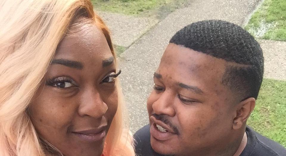 Roshanda Smith and Lewis Crooks' Wedding Website