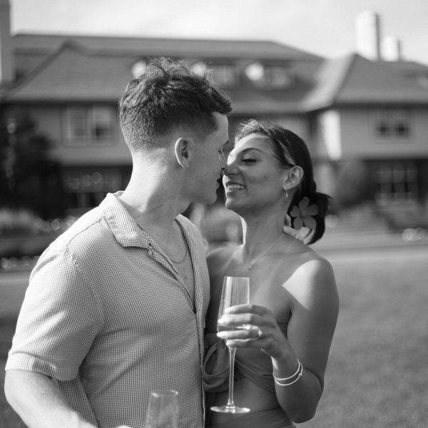 Ariele Krevosky and Brendan Dagle's Wedding Website