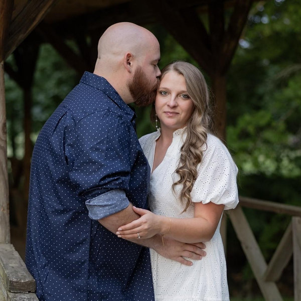 Sawyer Brown and Dakota Stephens' Wedding Website