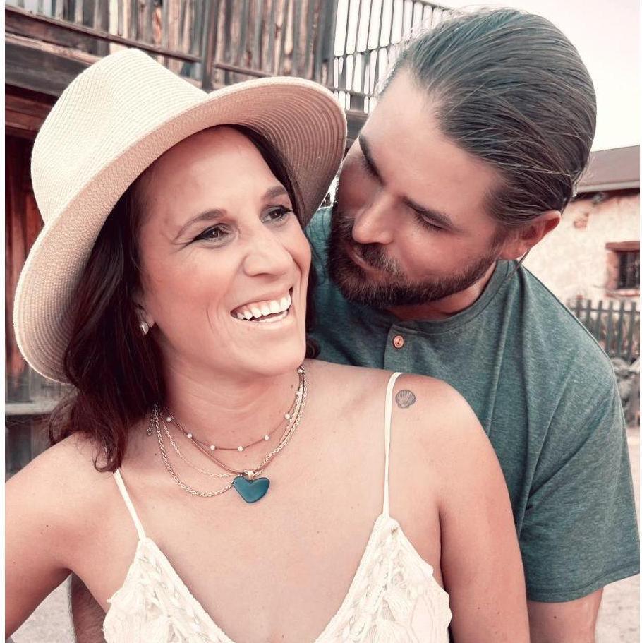 Suzanne Case and Wesley Harwell's Wedding Website