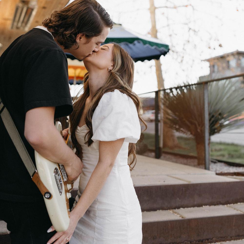 Lauren Moya and Taylor Dyer's Wedding Website