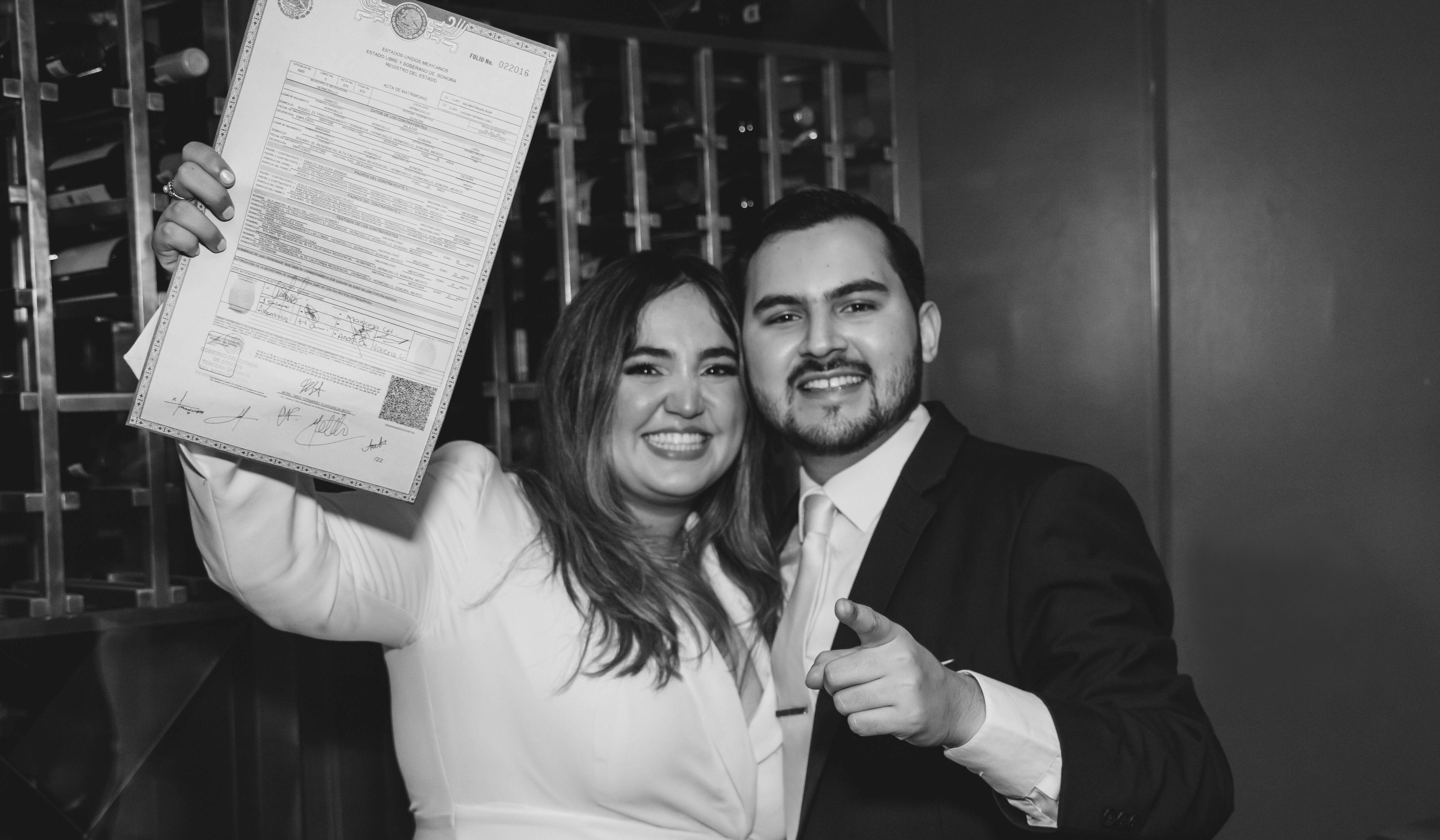 Mariana Chazaro and Ignacio Salazar's Wedding Website