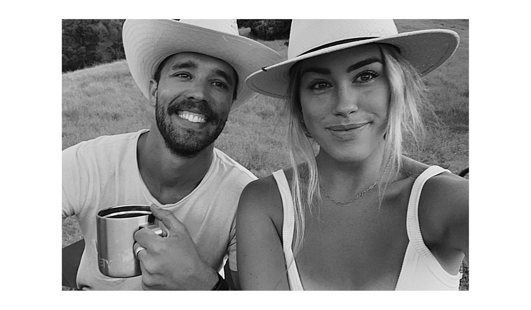 Dara O'Connell and Will Sandford's Wedding Website