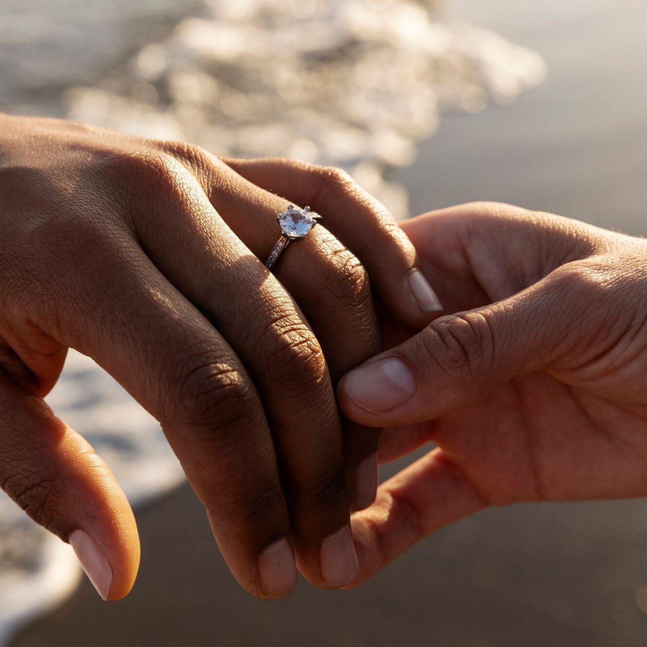 Cristina Ribeiro and David Flick's Wedding Website