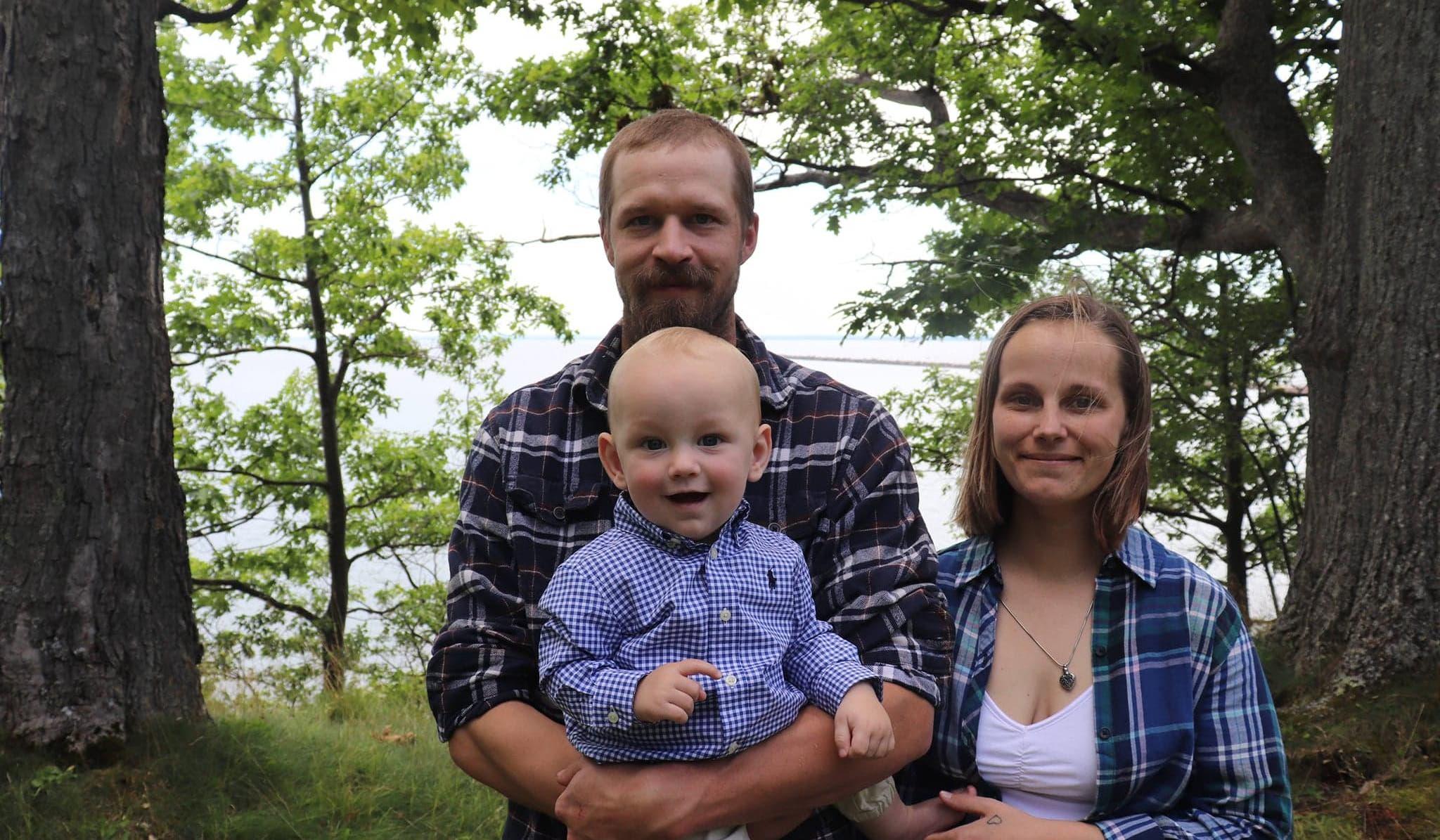 Nellie Latta and Benjamin Turton's Wedding Website