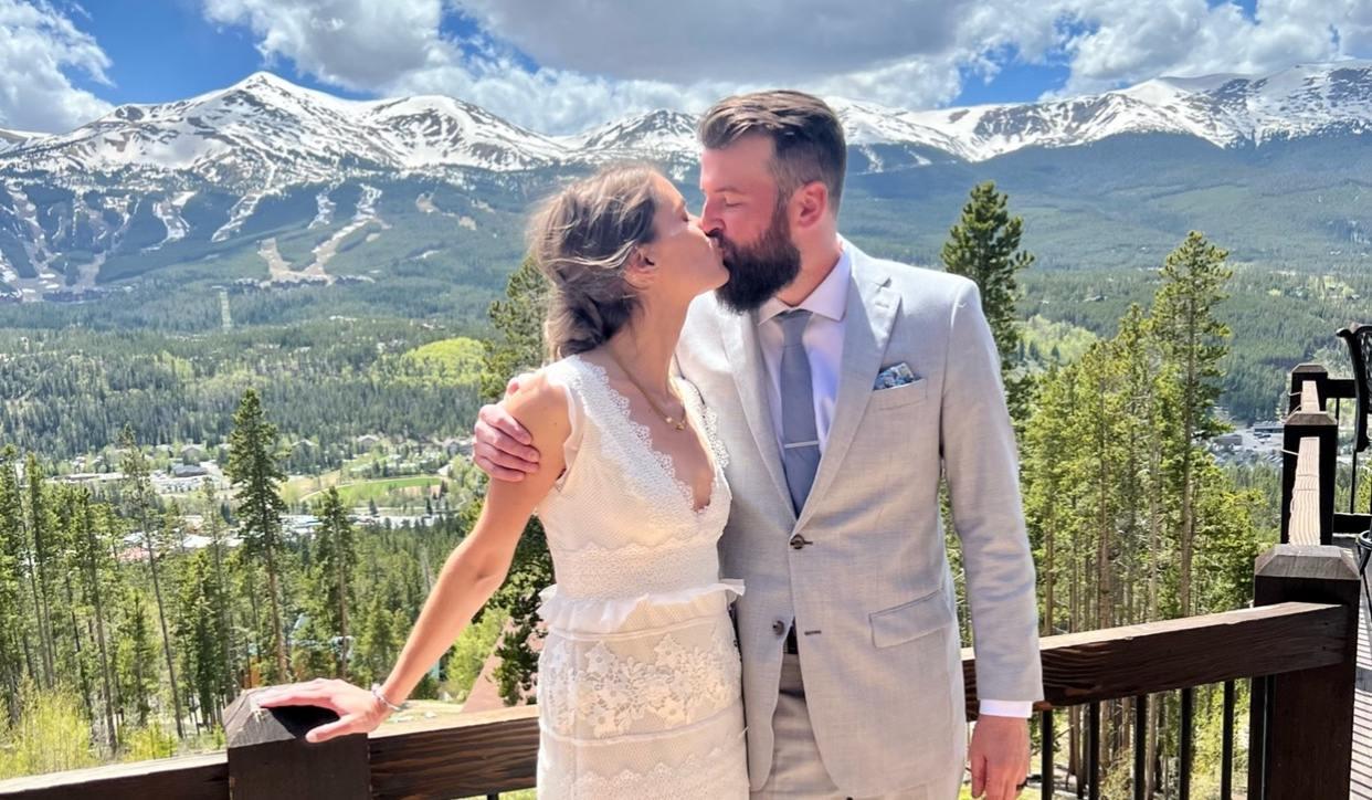 Sam Branham and Bevin Gunn's Wedding Website