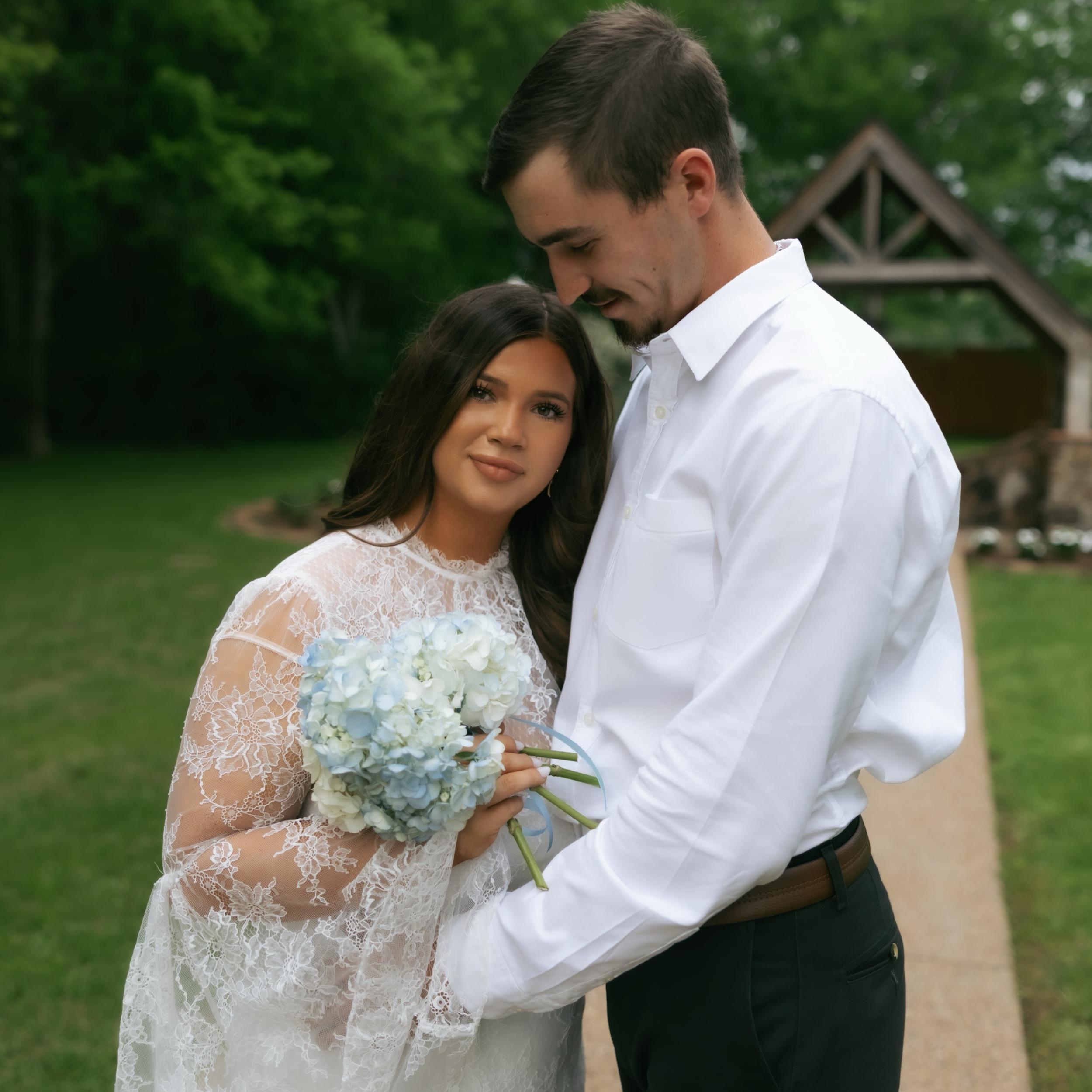 Sarah Warren and Trace Smith's Wedding Website