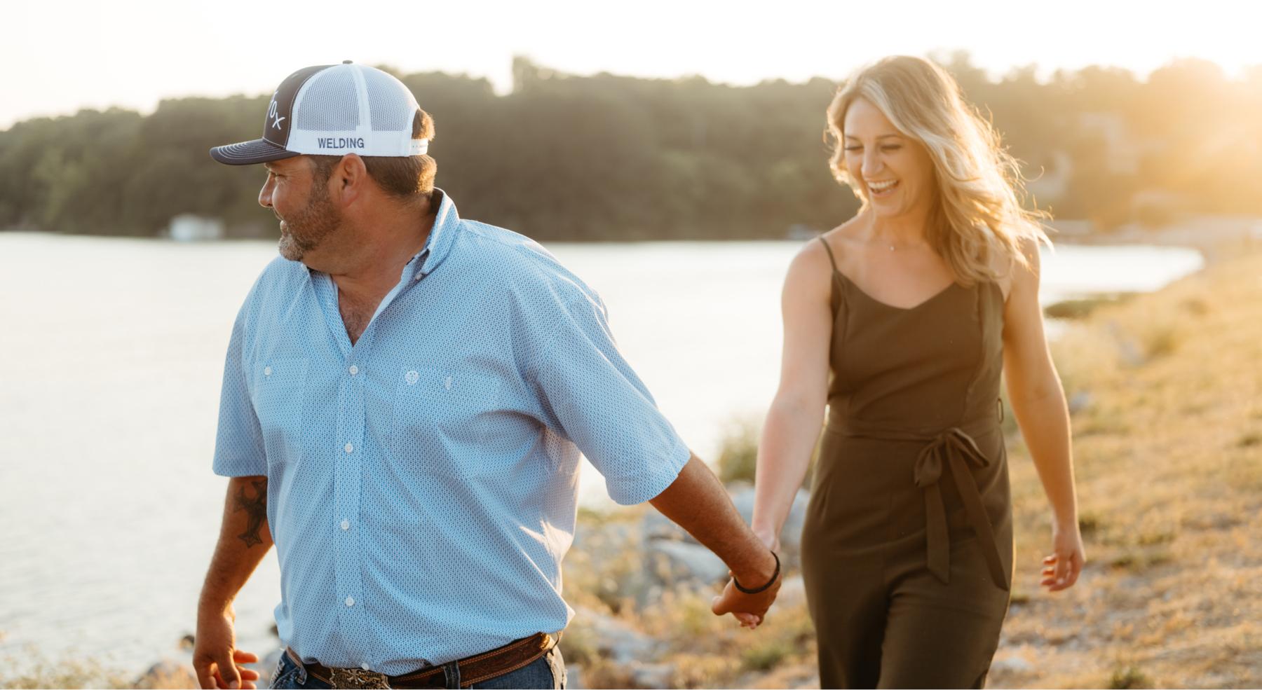 Laura Hurst and Justin Fox's Wedding Website