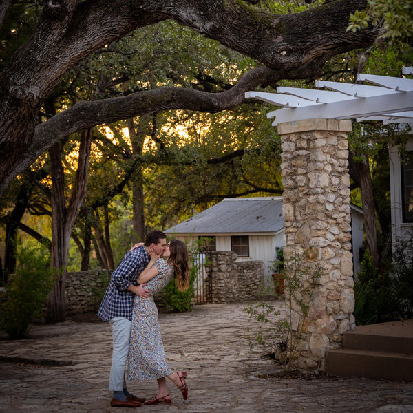 Hannah Robinson and Robert Hartzell's Wedding Website