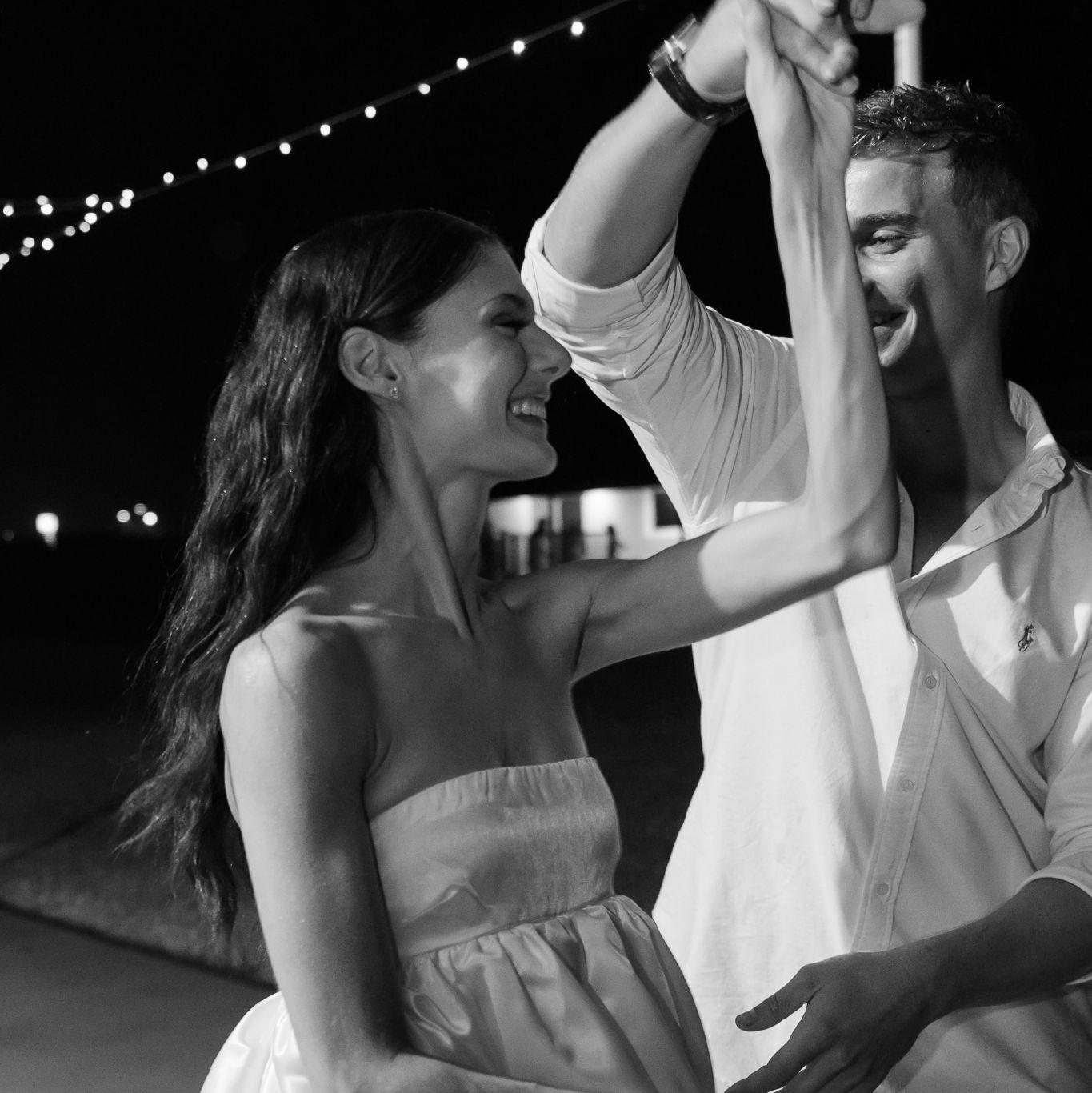 Dale Curran and Danielle Vella's Wedding Website