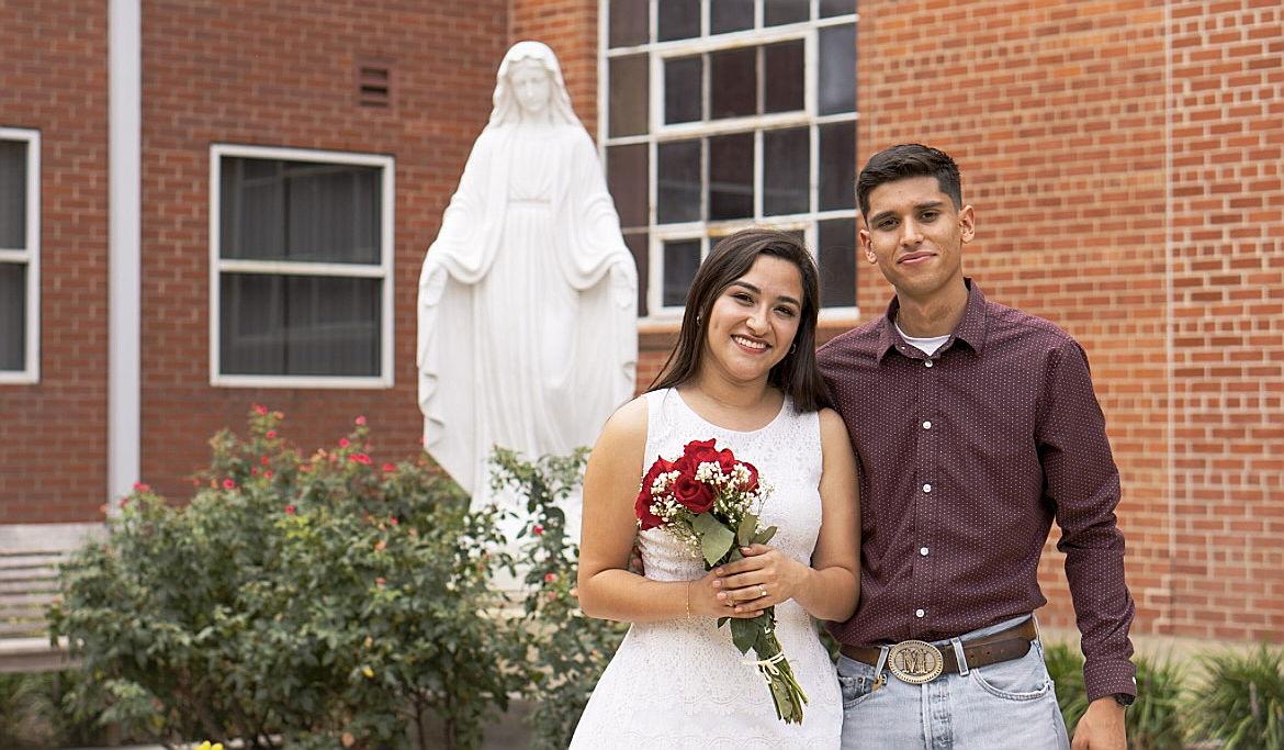 Natalia Bazan and Isidro Negrete Jr.'s Wedding Website