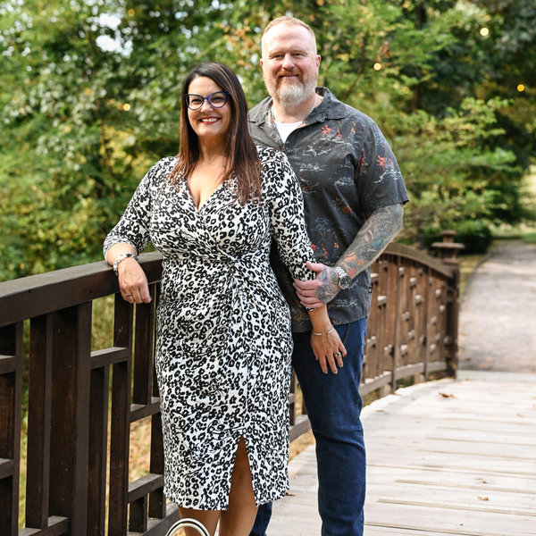 Lisa Palmieri and Brandon Apple's Wedding Website