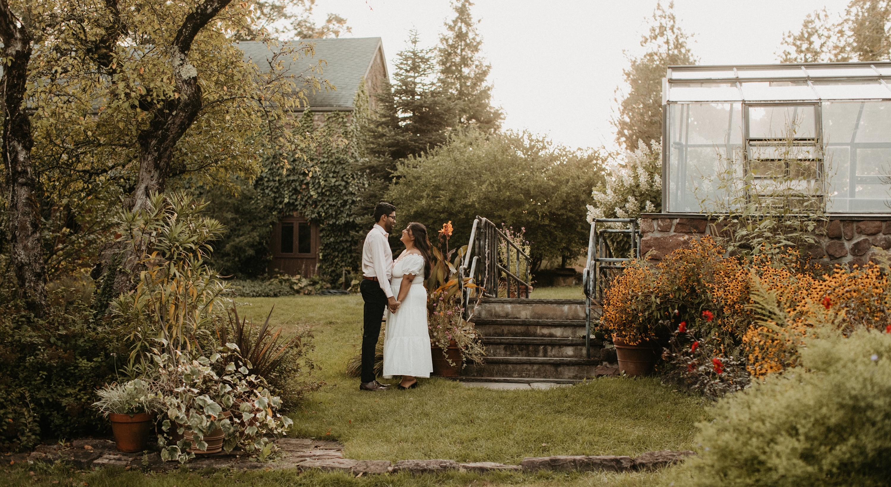 Riya Parmar and Akshay Somana's Wedding Website