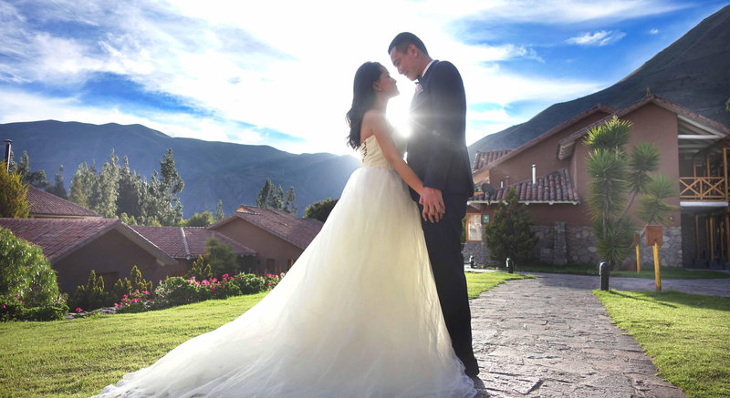 Dennis Tsao and Becca Lin's Wedding Website