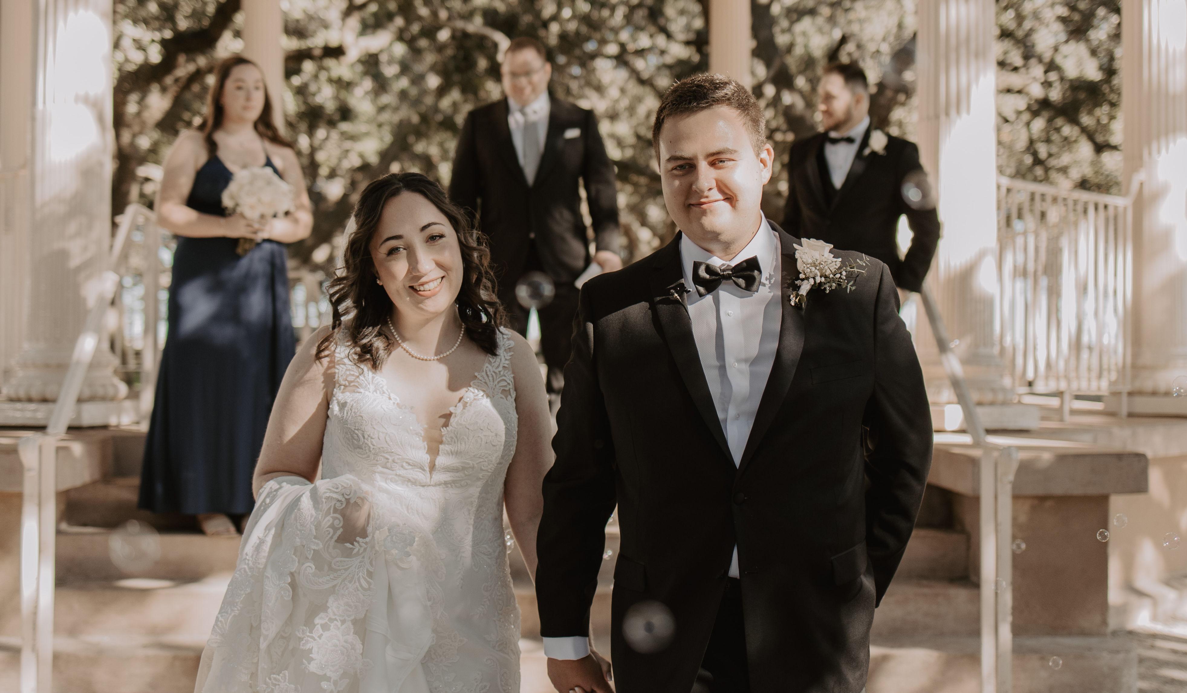 Kayla Comstock and Drew Comstock's Wedding Website