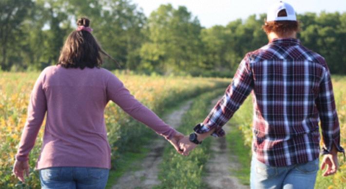 Elaine Burleson and Tyler Bandy's Wedding Website