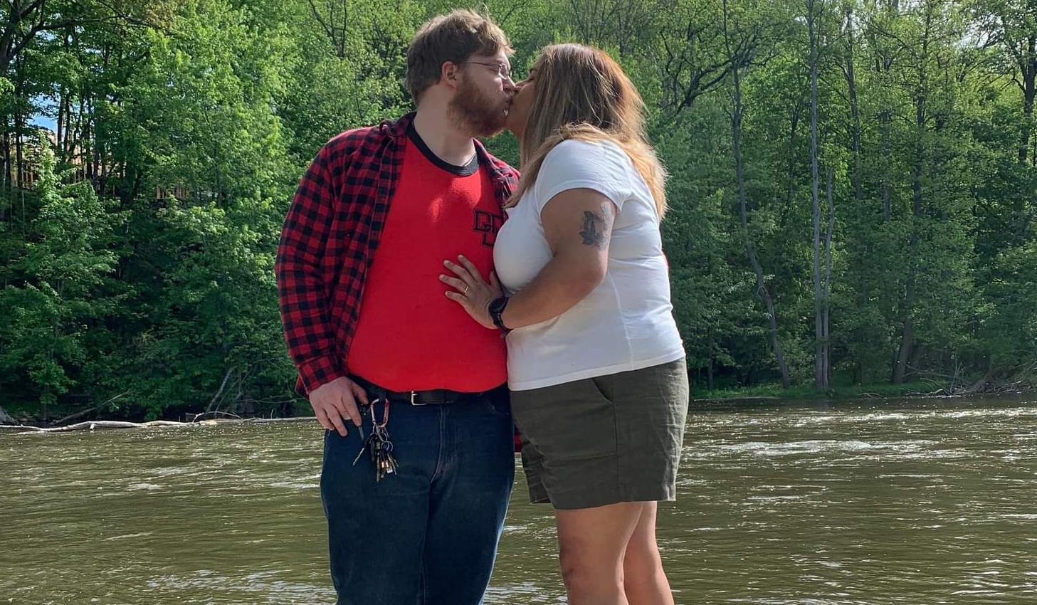 Ana Flores and Phillip Mahoney's Wedding Website