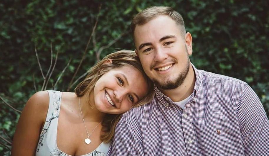 Andena Glasser and Hunter Tanner's Wedding Website