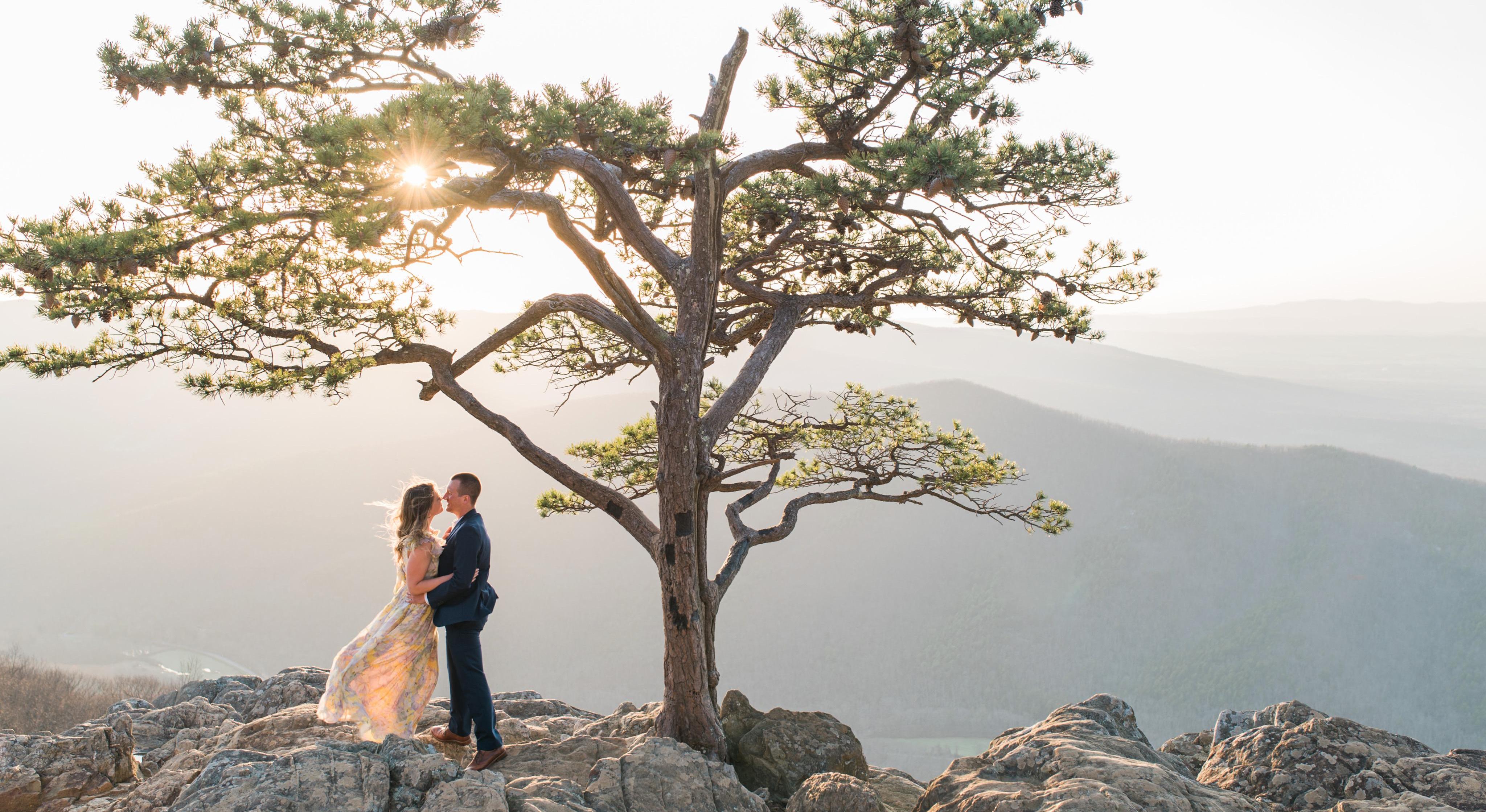 Stephanie Miller and Hunter Mathias' Wedding Website