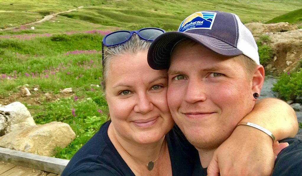 Sara Cray and Jonathon Swan's Wedding Website