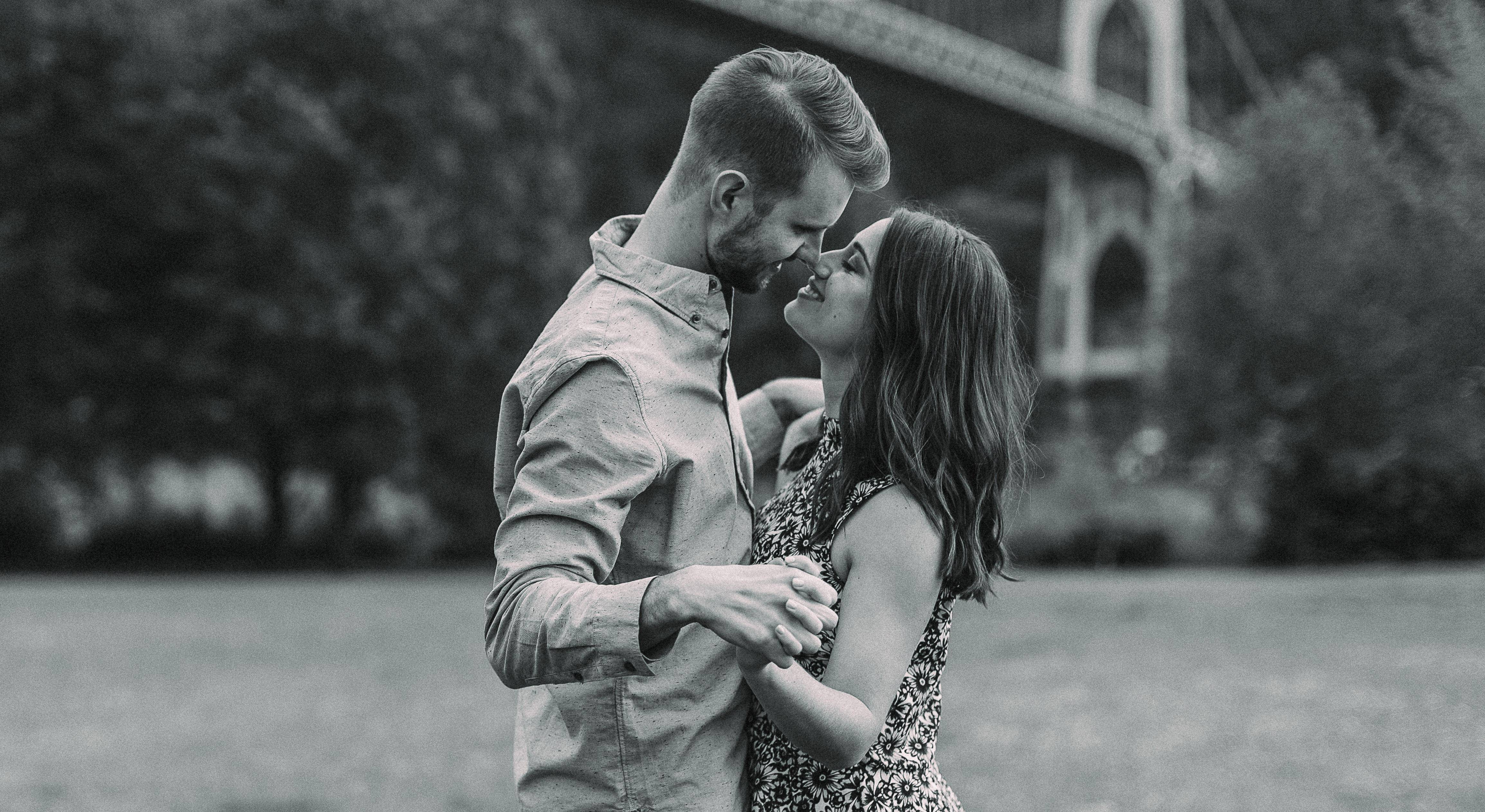 Nina Vallado and Daniel McGill's Wedding Website