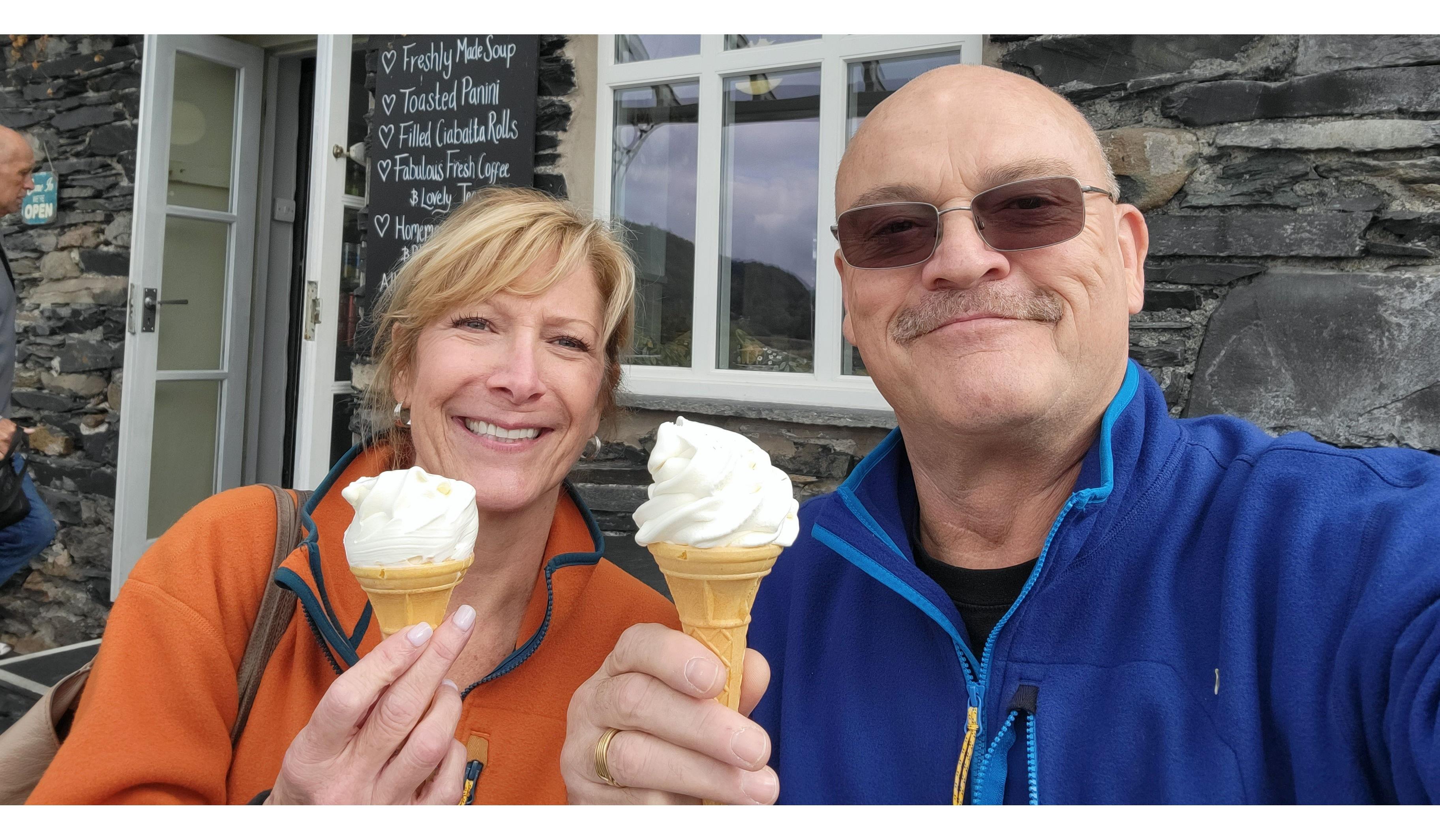 Kevan Hanson and Tracy Forrest's Wedding Website