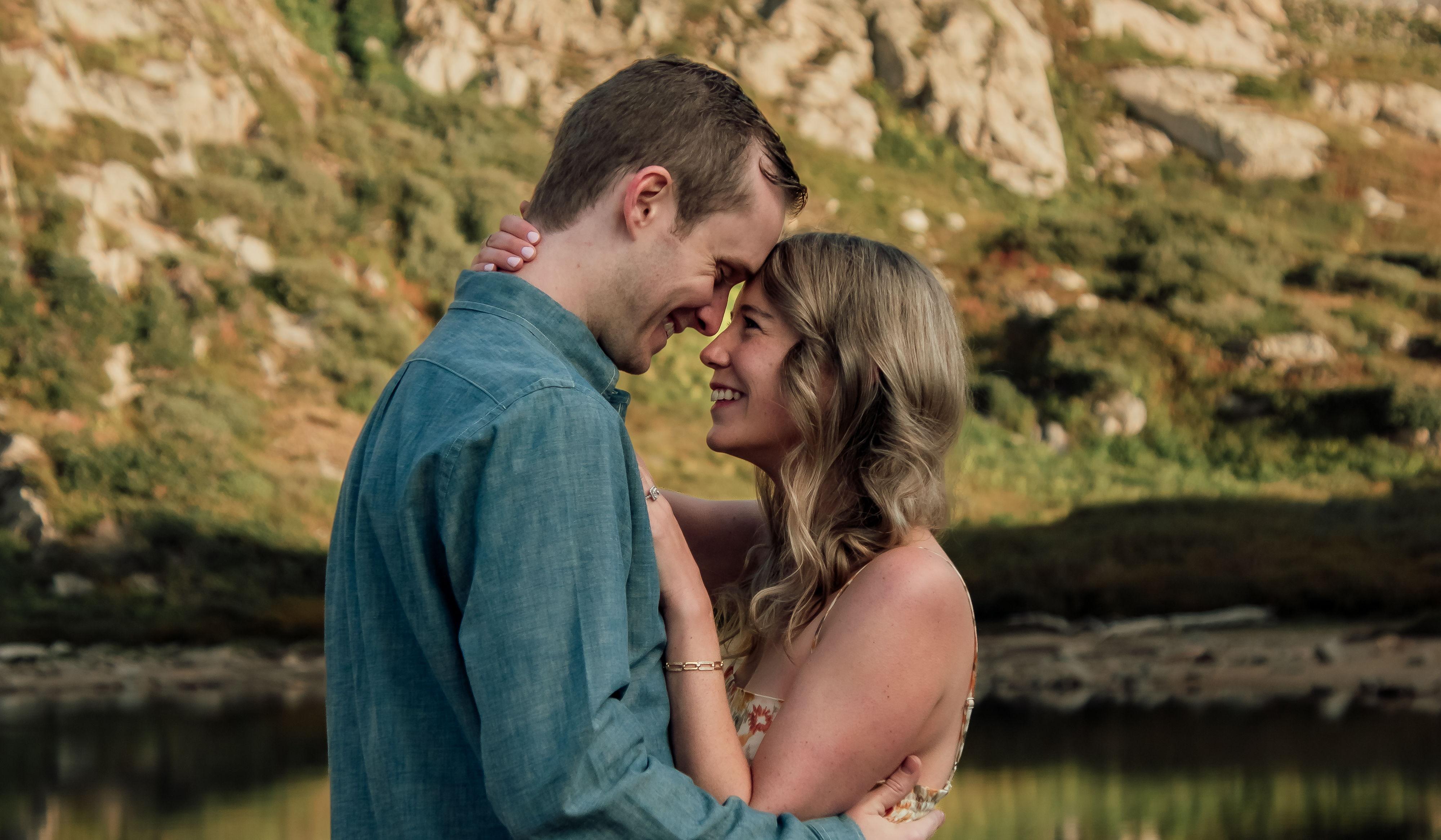 LAURA ABERNATHY and DAVID LOHMULLER's Wedding Website