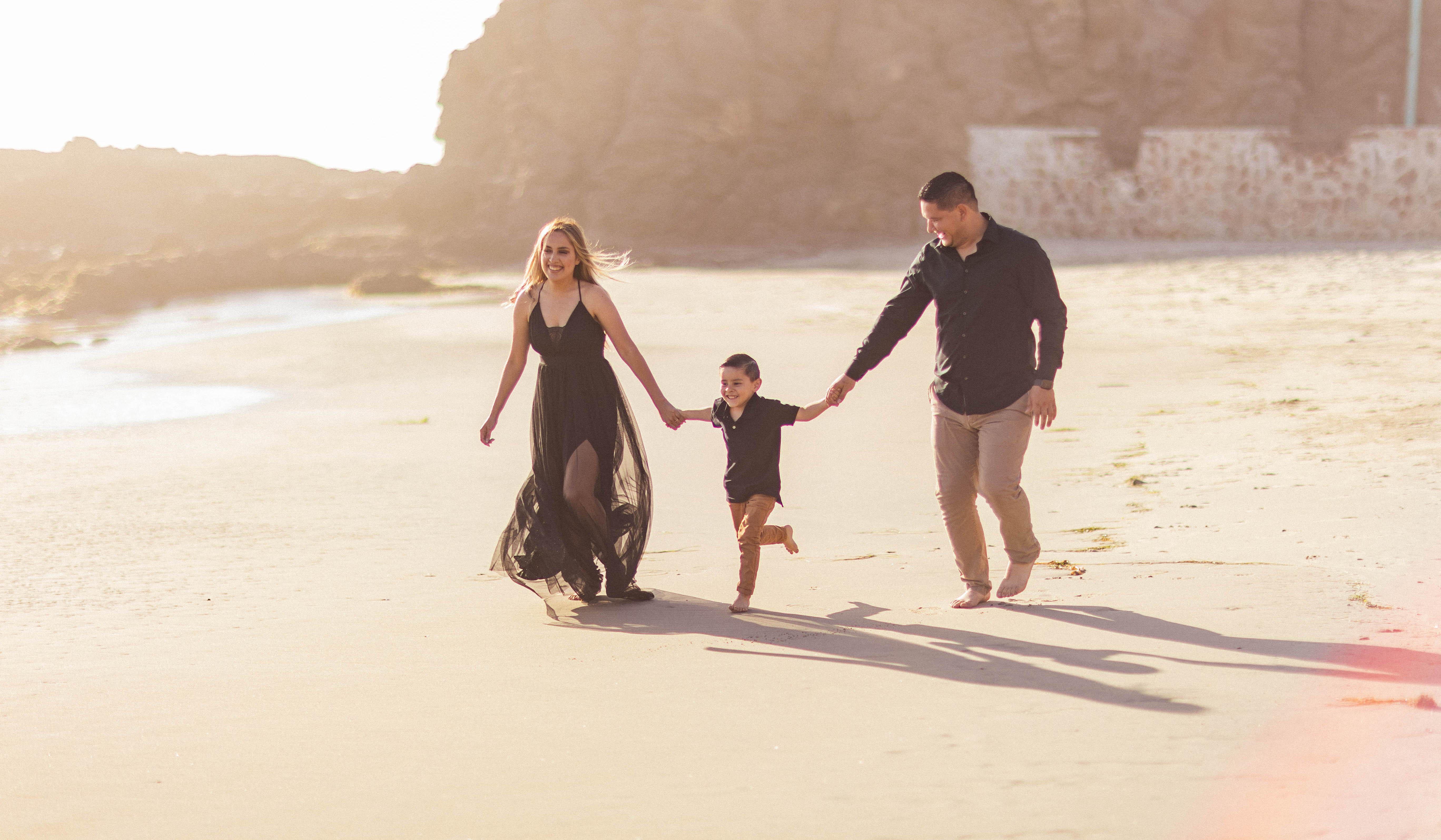 Leslie Villegas and Alexis Fonseca's Wedding Website