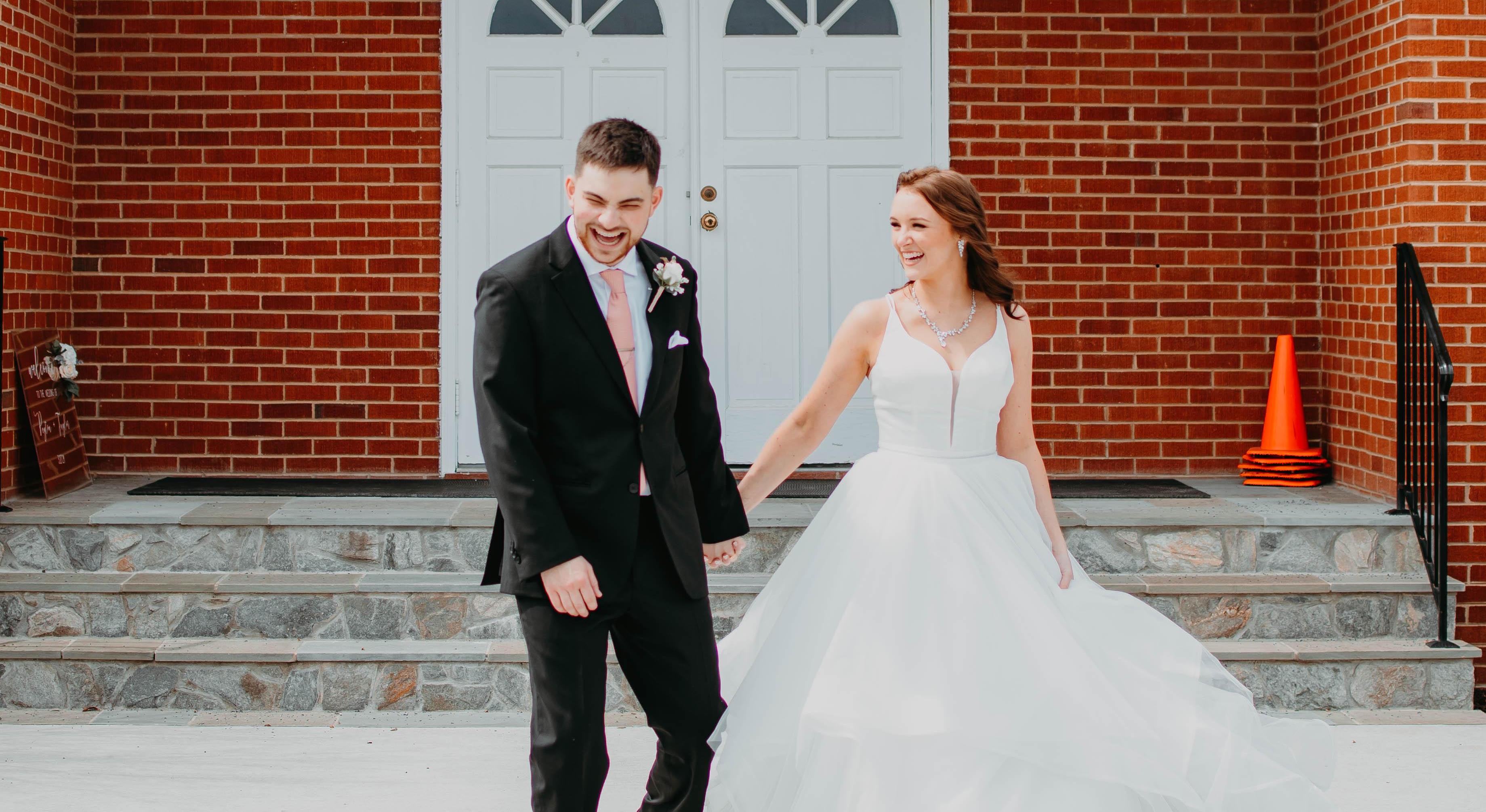 Peyton Seay and Taylor Sansom's Wedding Website