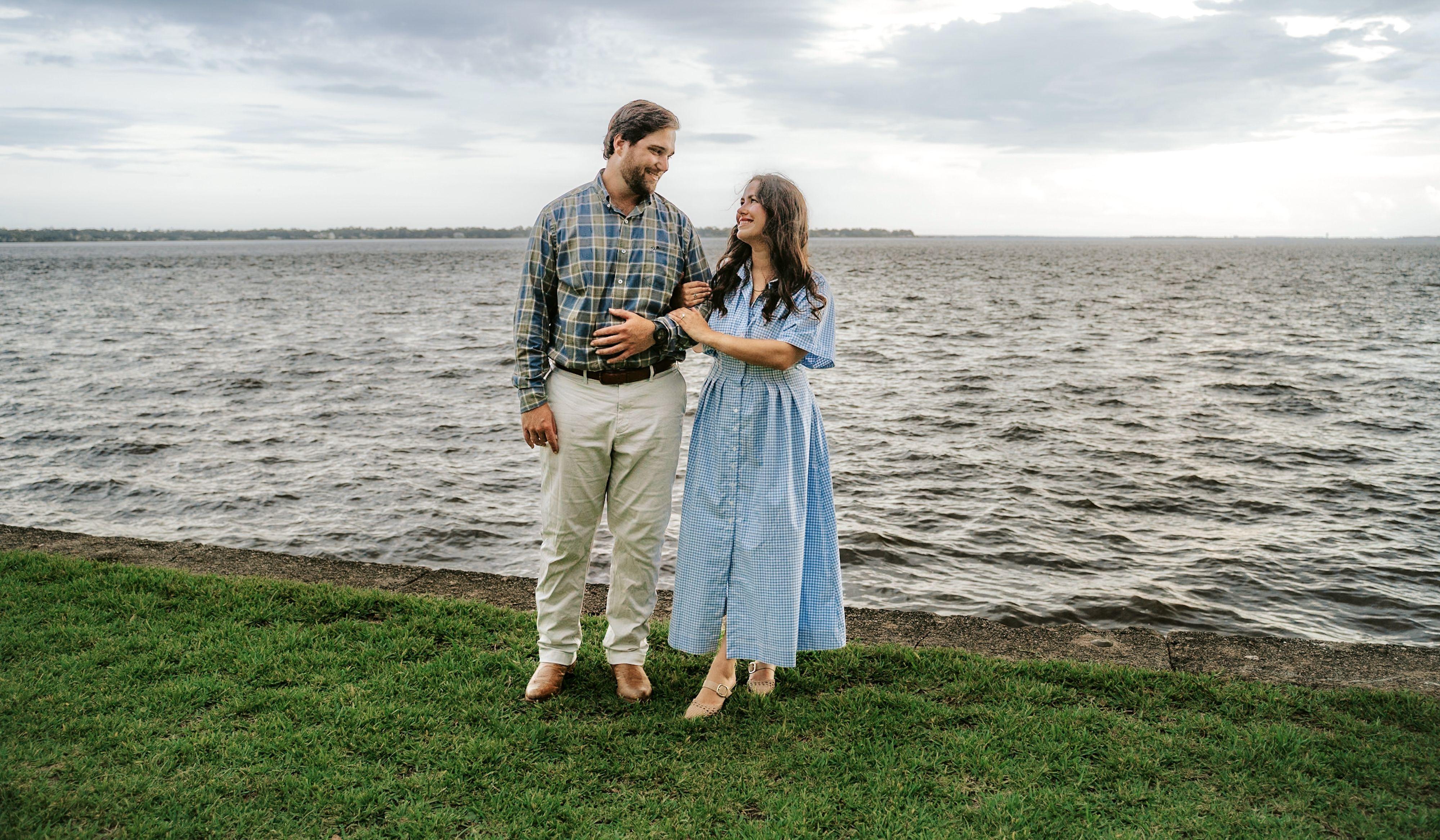 Katelyn Lee Smith and Phillip Gabriel Everett's Wedding Website