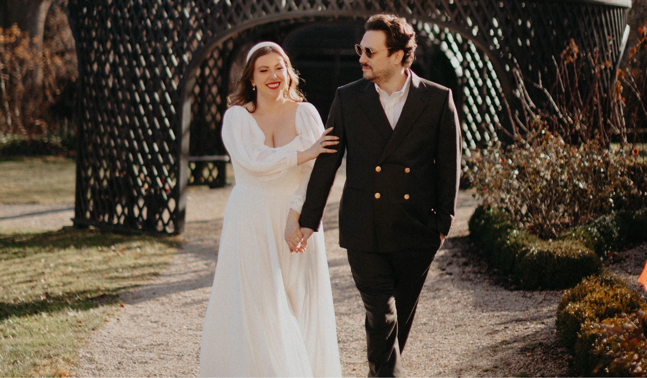 Julie Duggan and Christian Pryor's Wedding Website