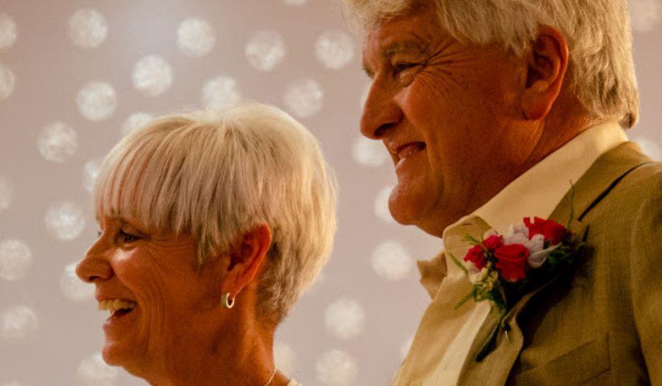 Lee Anne Underwood and Ron Perryman's Wedding Website