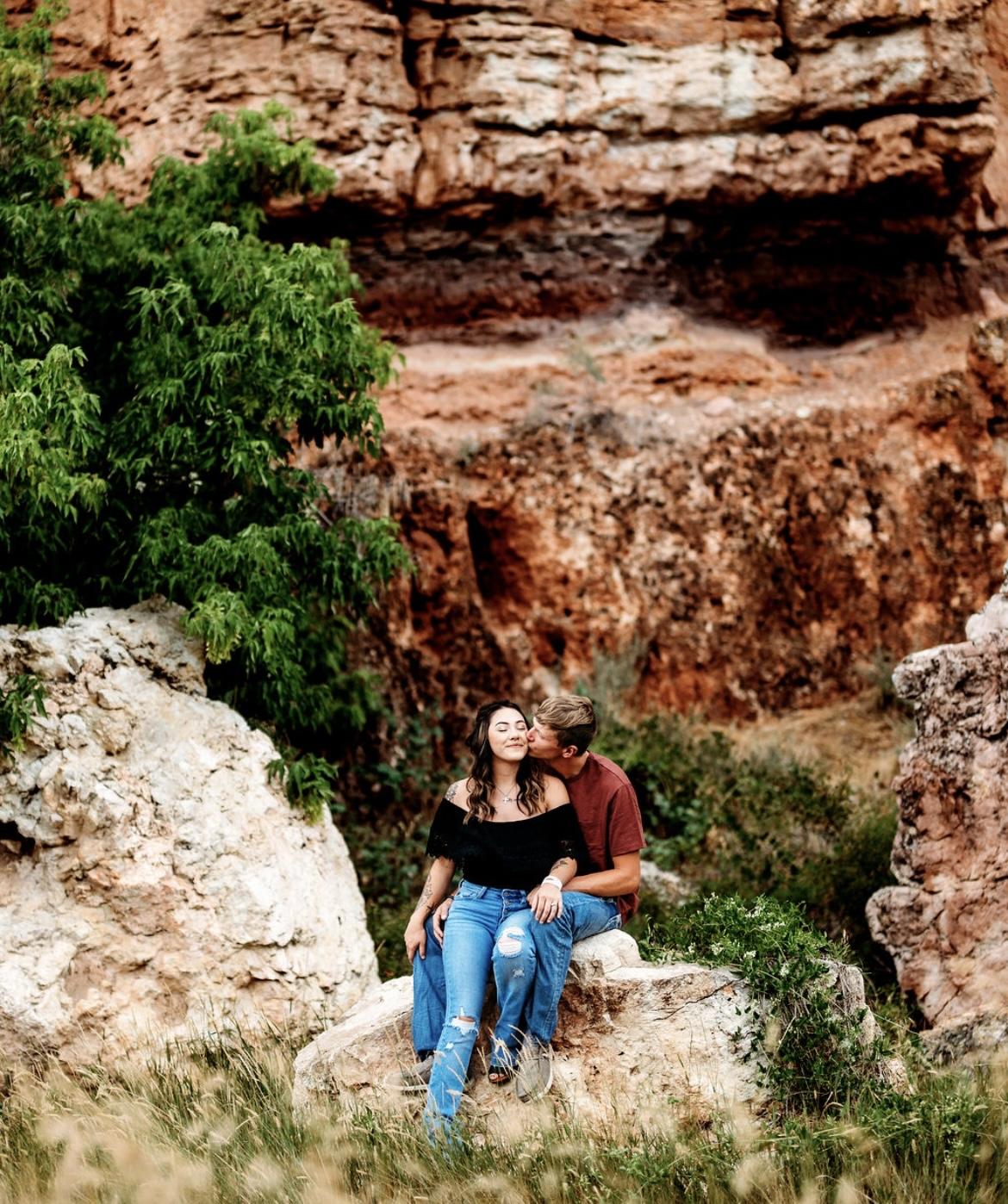 Sadie Marie Cage and Marcus Cameron Honaker's Wedding Website