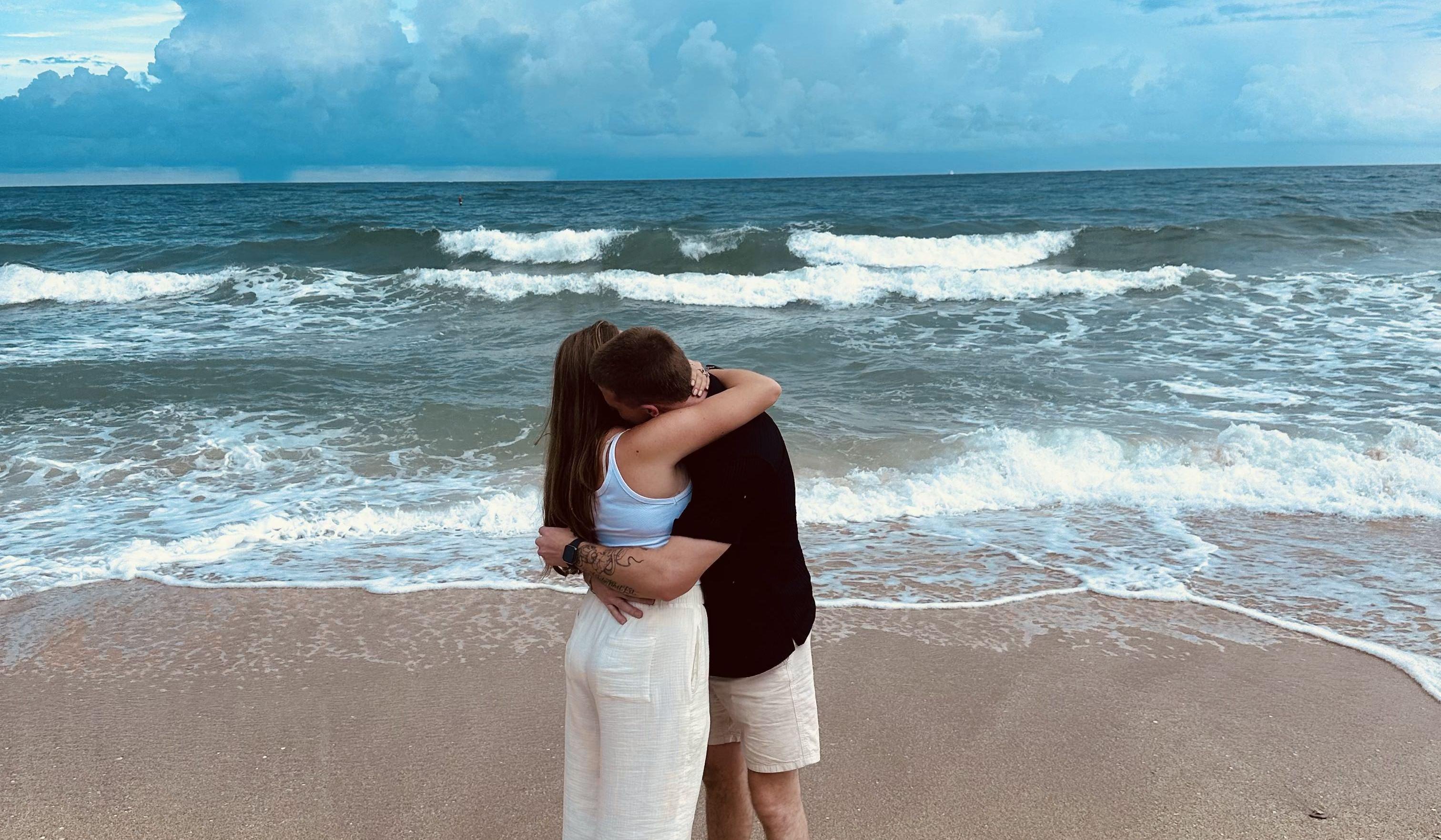 Alexandria Young and Maxwell Minne' O'Neal's Wedding Website