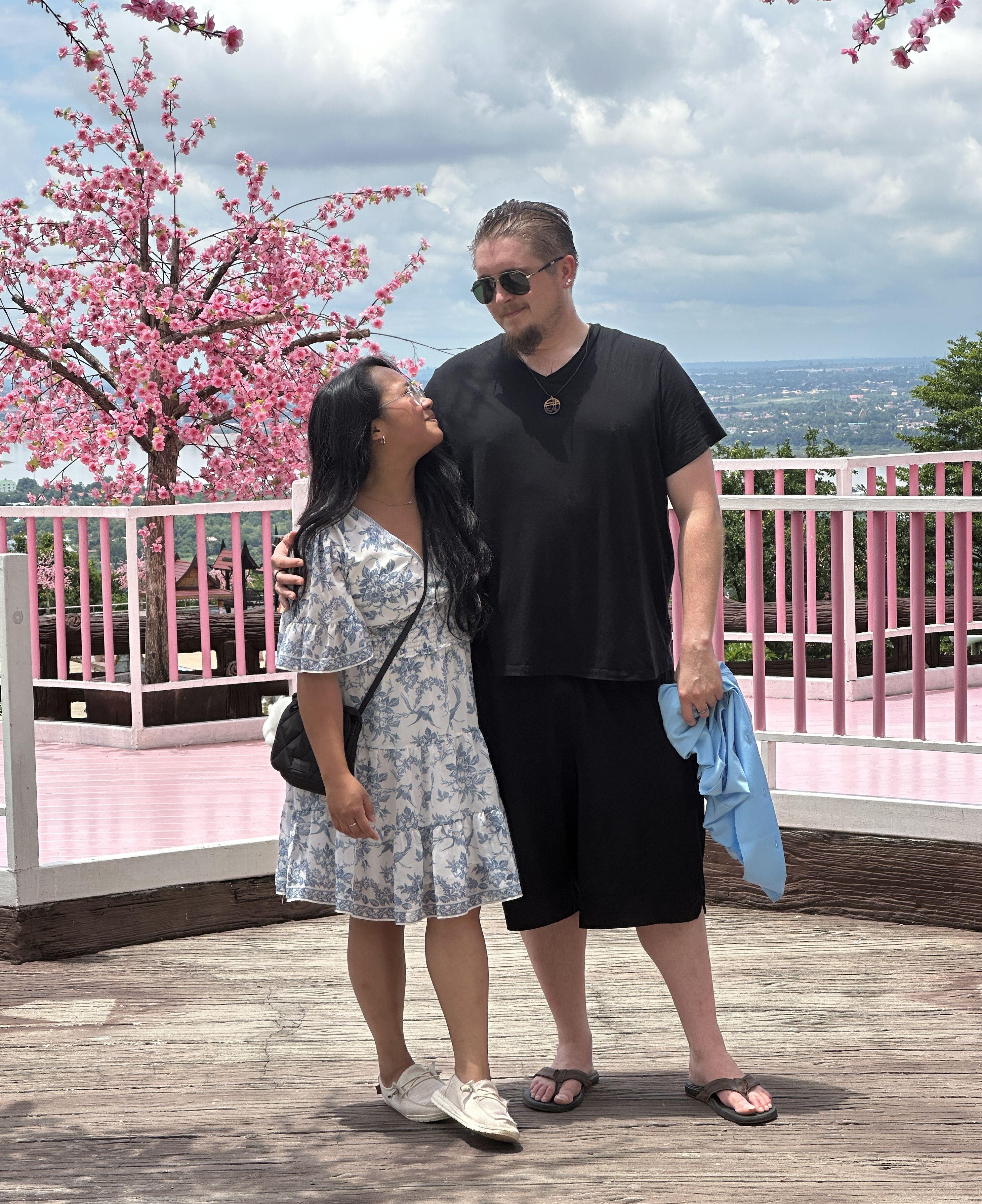 Prapatsorn Pusopa and John Soderberg's Wedding Website