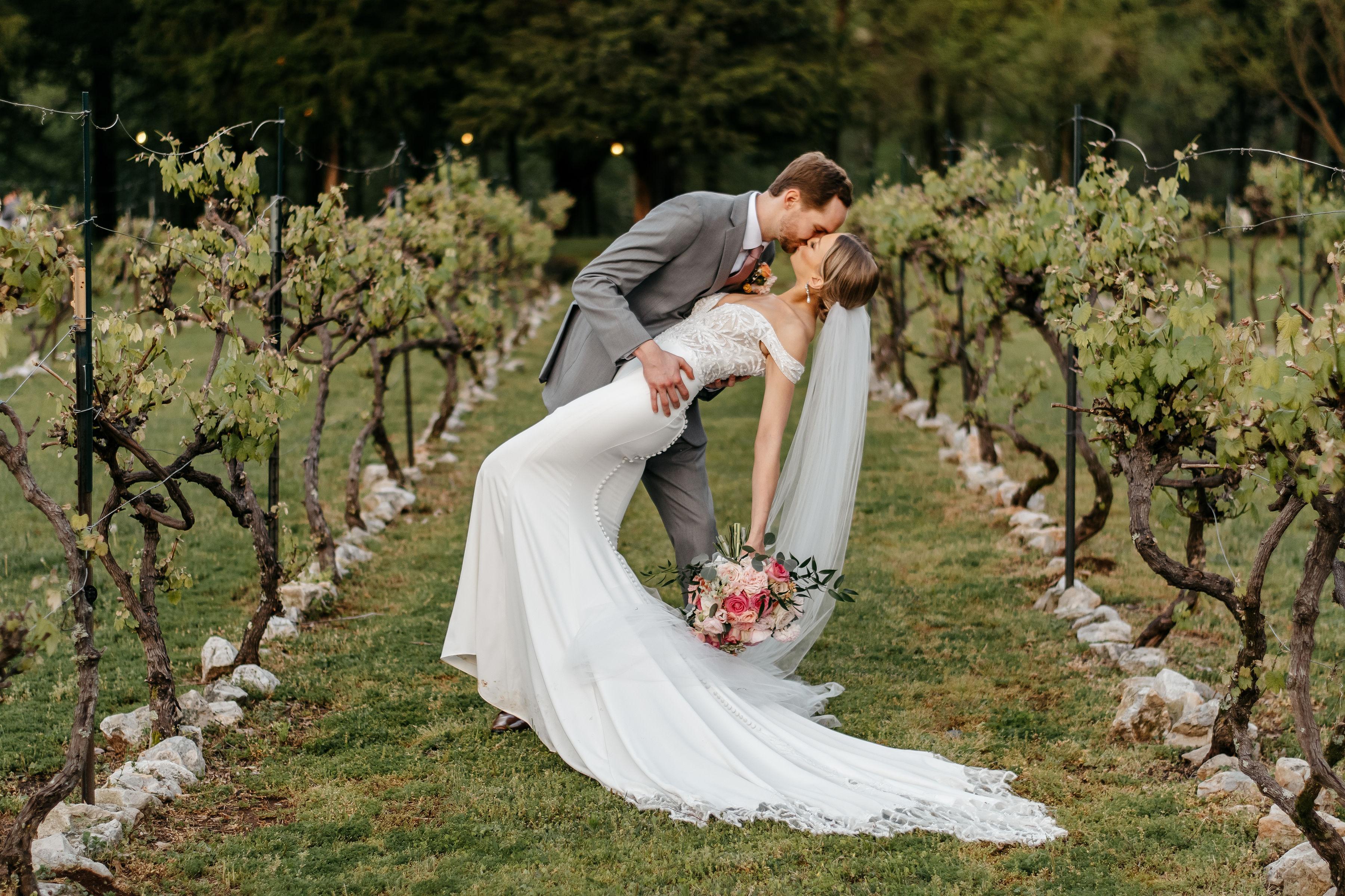 Payton Teffner Photography - Wedding Photographers - Zola