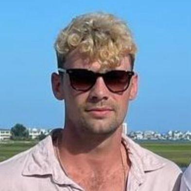 Cerys Humphreys and Adam Smits' Wedding Website