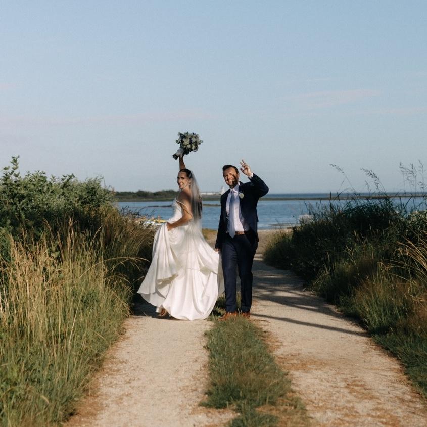 Josiah Wear Ellis, Jr. and Julia Hope Dudley's Wedding Website