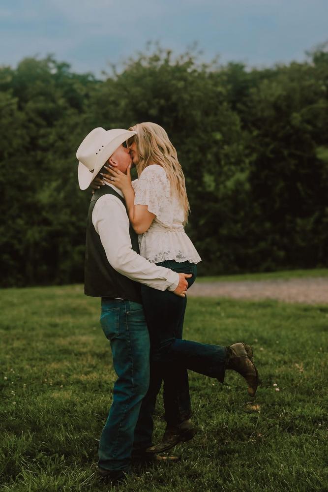 Kelsey Varela and Hunter Lester's Wedding Website