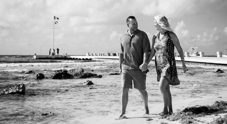 Lori Larsen and Steve Medlin's Wedding Website