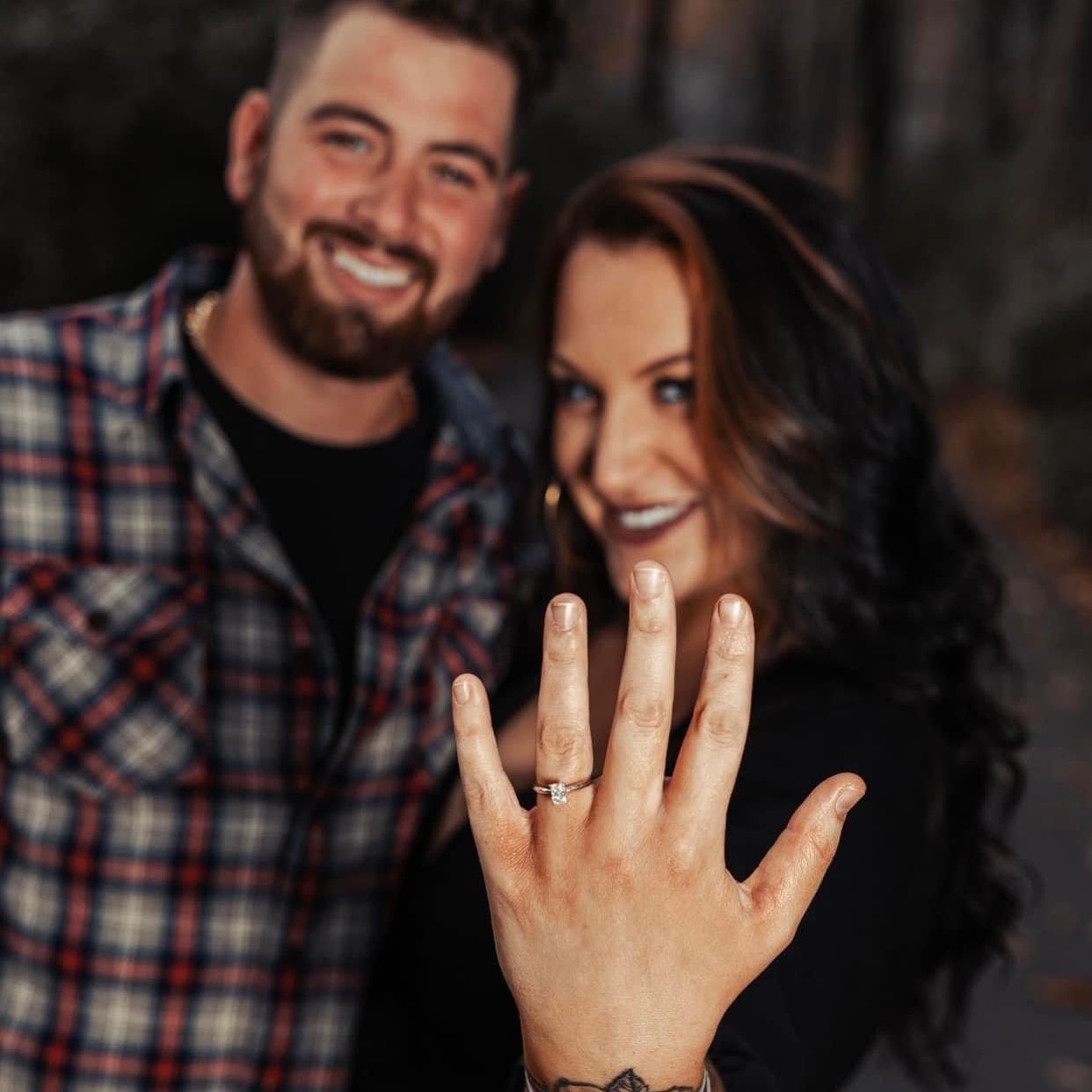 Jaelyn Eller and Travis Divoll's Wedding Website