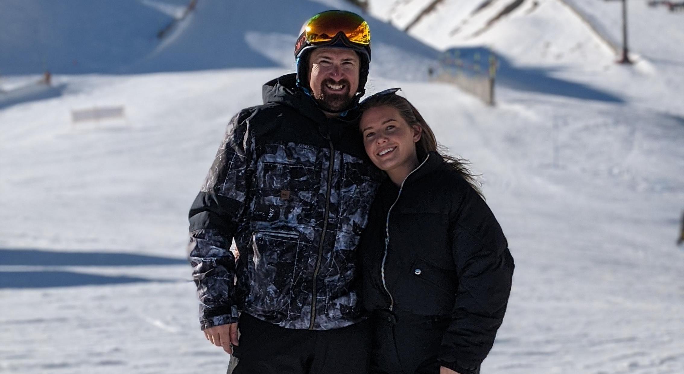 Laura Davies and Robbie Ewen's Wedding Website
