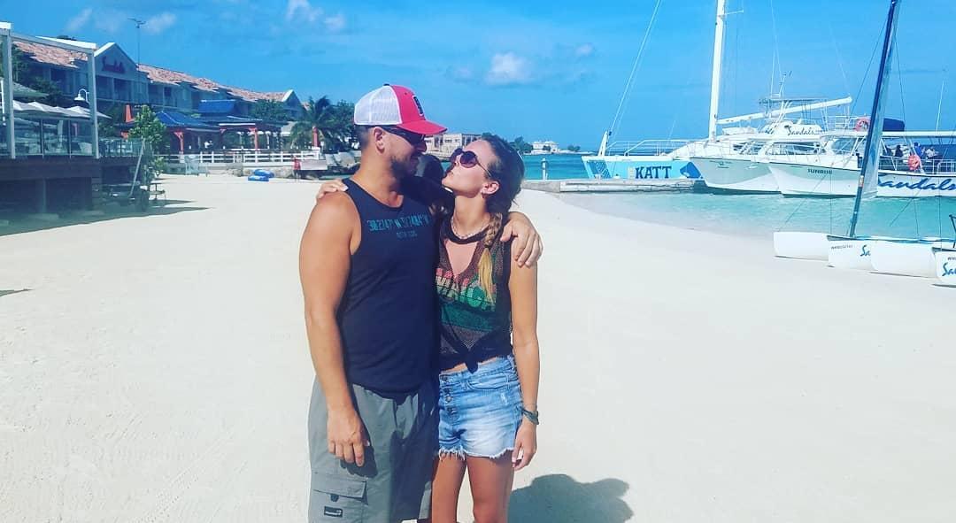 Michelle F Roby and Robert A Dale's Wedding Website