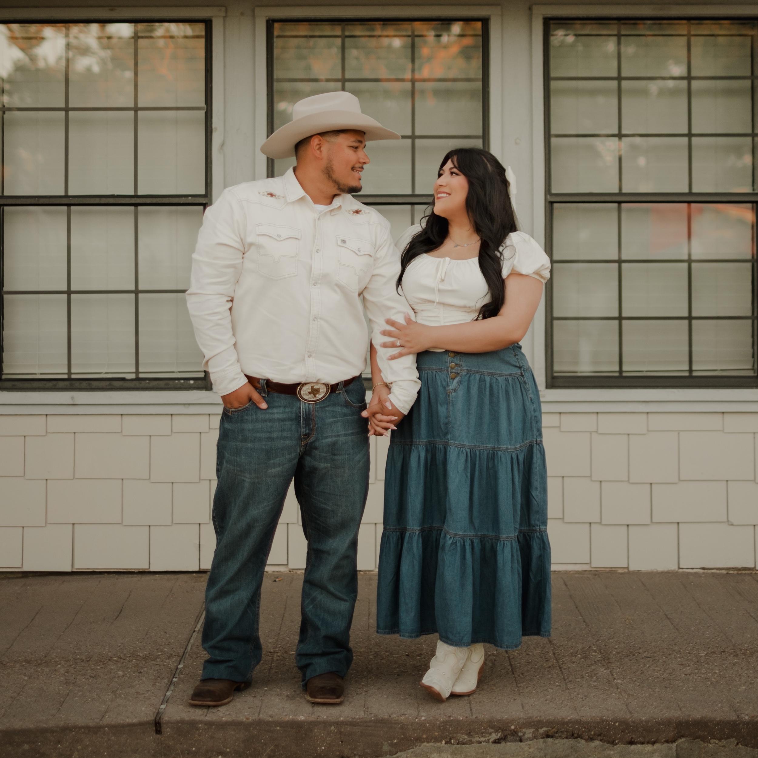 Miguel Chavez and Victoria Fuentes' Wedding Website