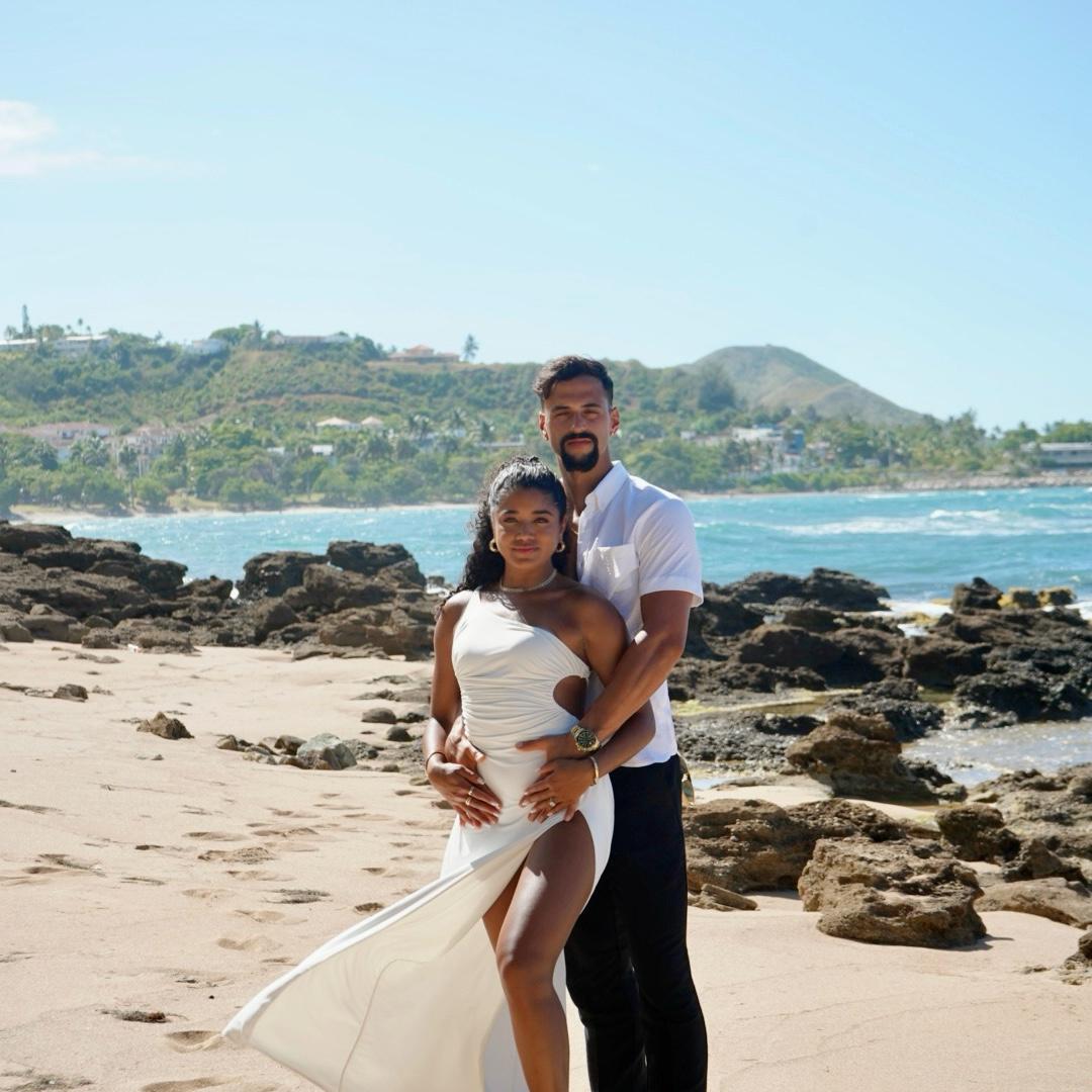 Daniela Arias and Donovan Armas' Wedding Website